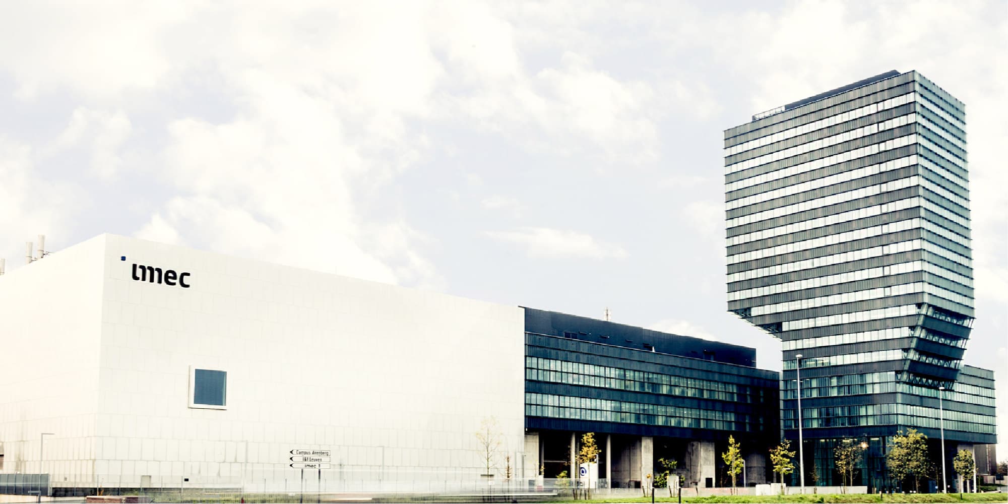 Solid-state nanopores for biosensing and sequencing | imec