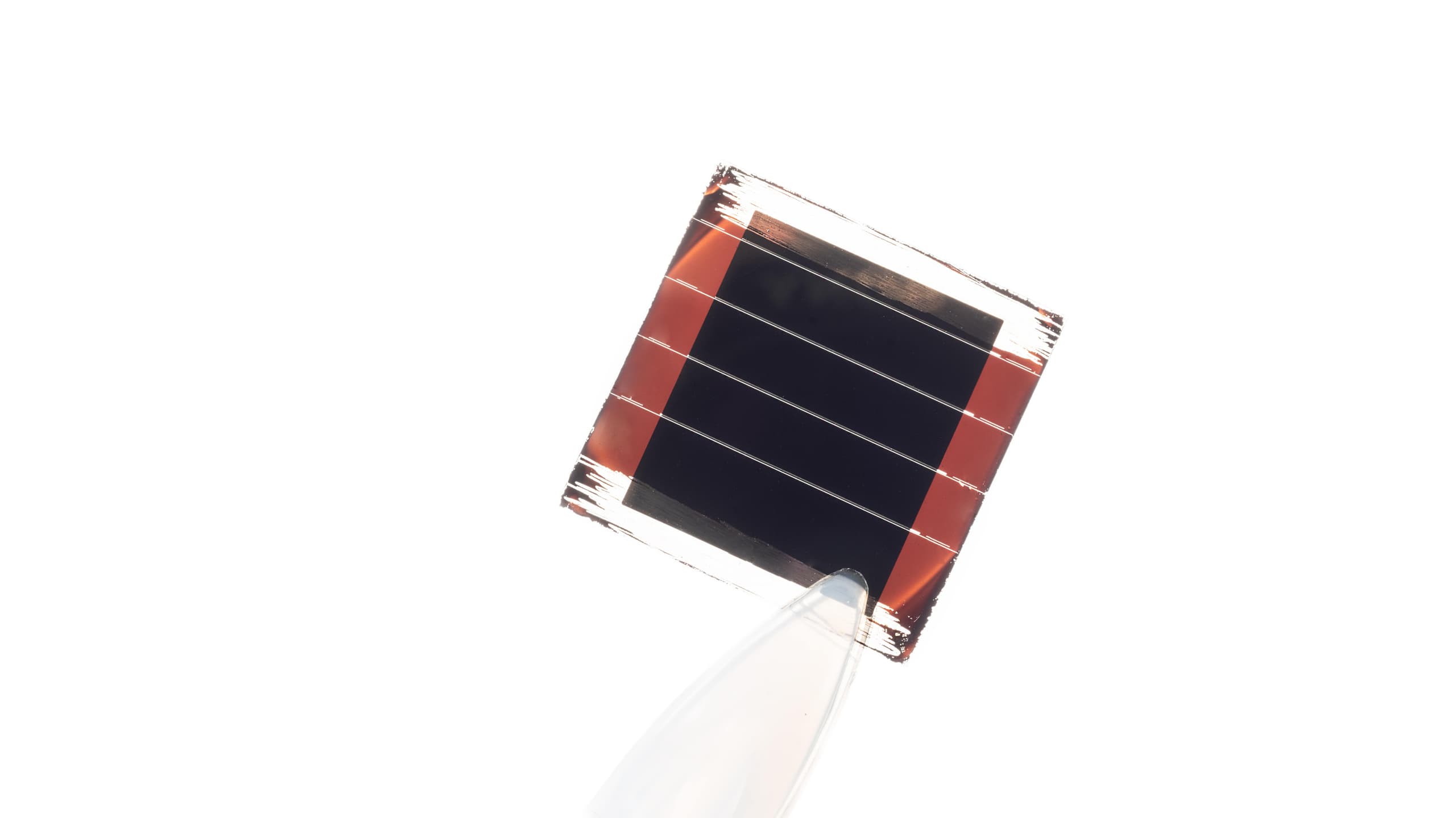 Enhancing efficiency and stability of Perovskite solar cells | imec