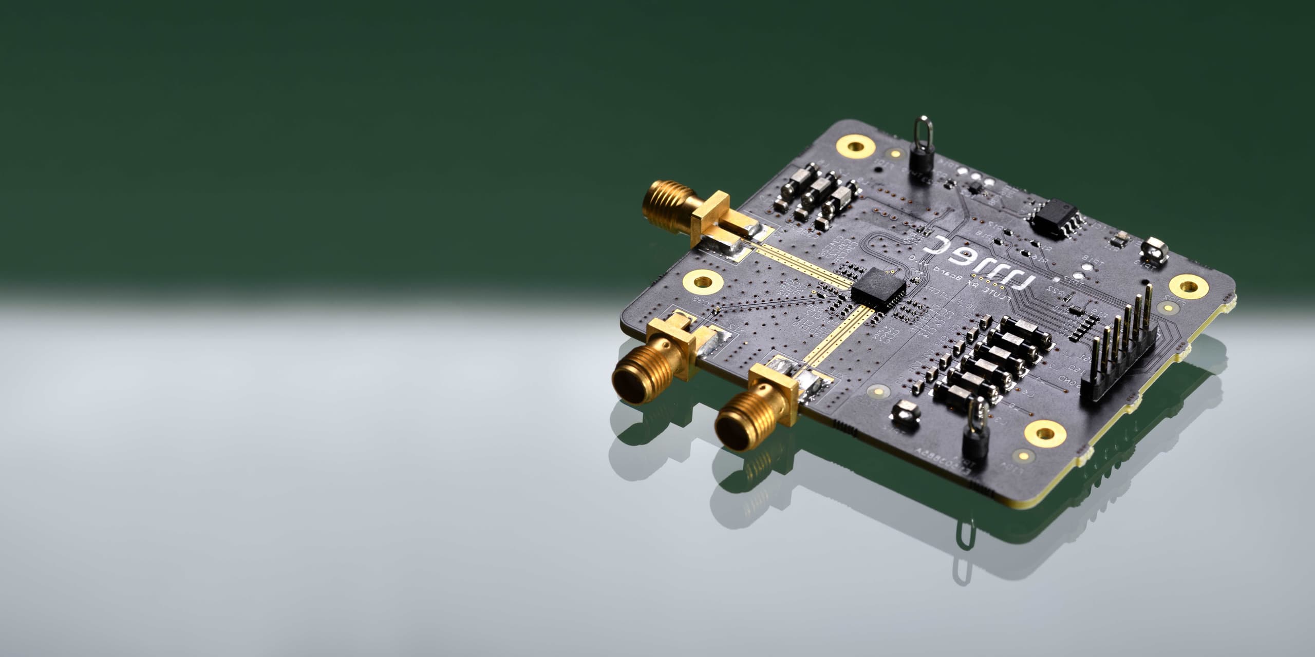 UWB receiver chip: 10x more resilient against interference | imec