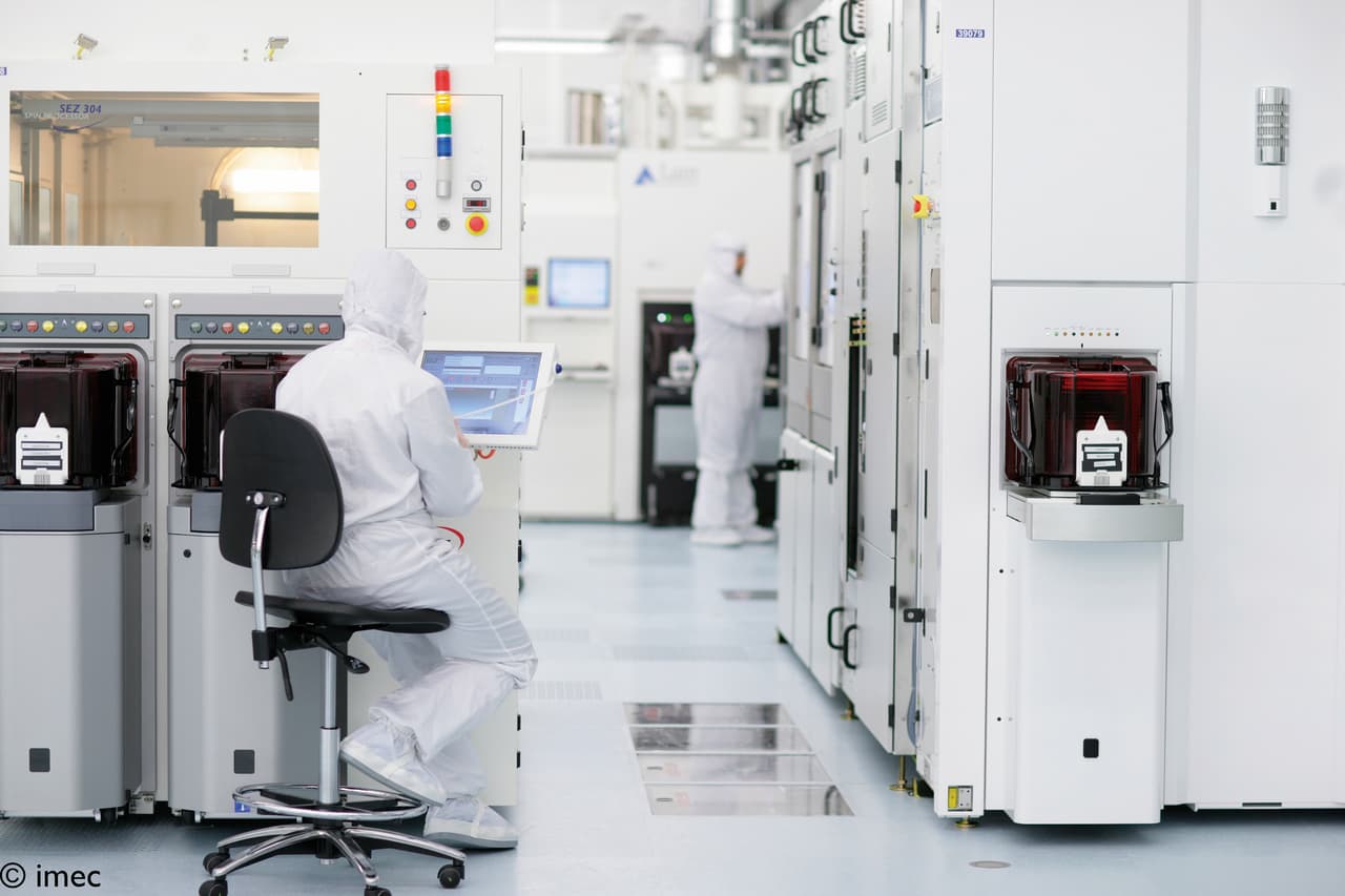 Imec Demonstrates 18nm Pitch Line/Space Patterning With a High-Chi ...