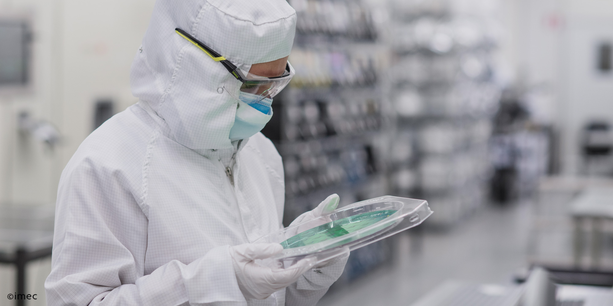 Imec and AIXTRON Demonstrate 200 mm GaN Epitaxy on AIX G5+ C for 1200V ...