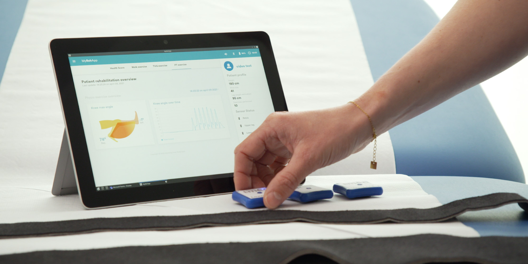 Sensor-based wearable motion tracking – boosting patient wellbeing | imec