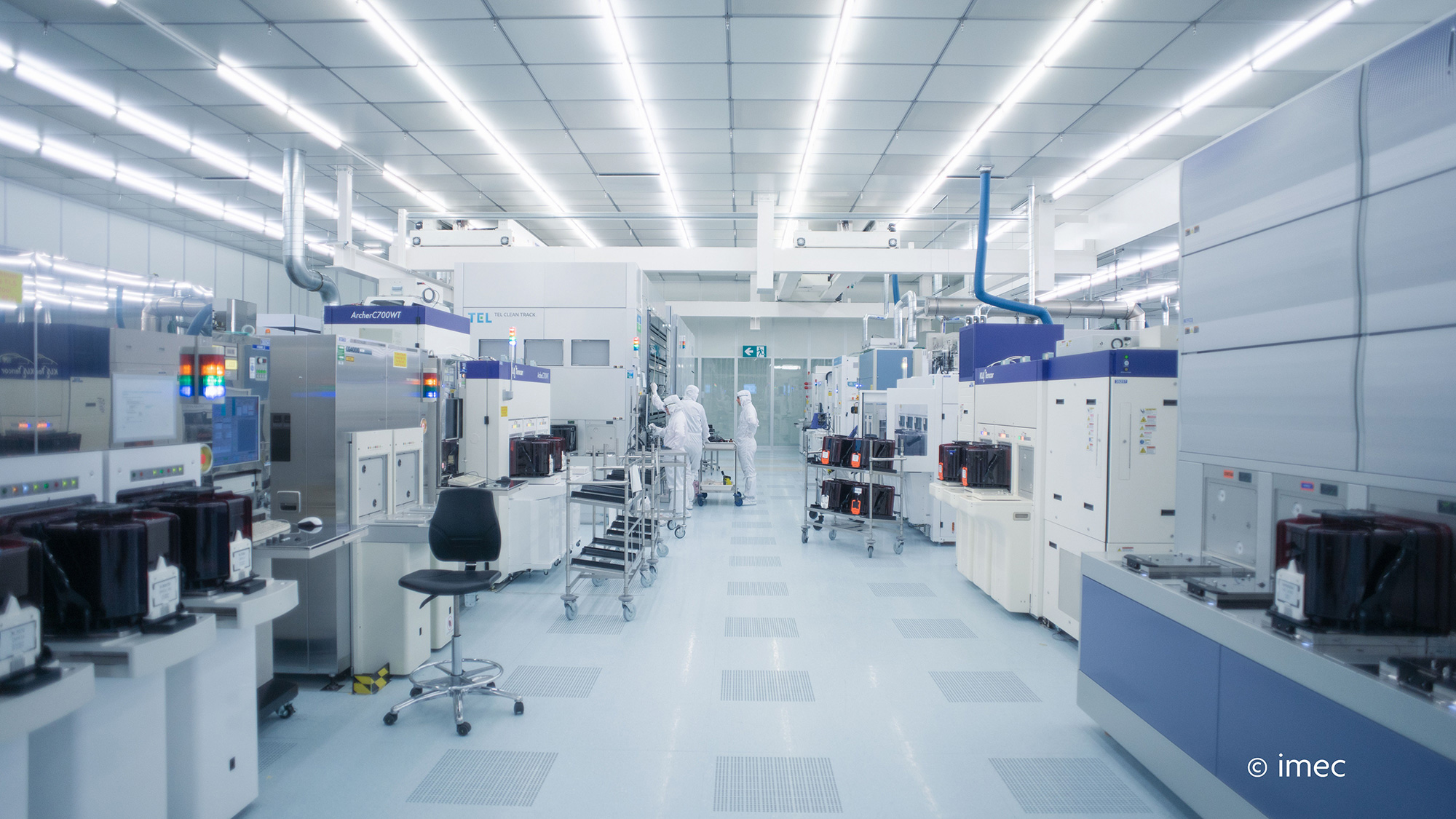 Voltage-controlled magnetic RAM | imec