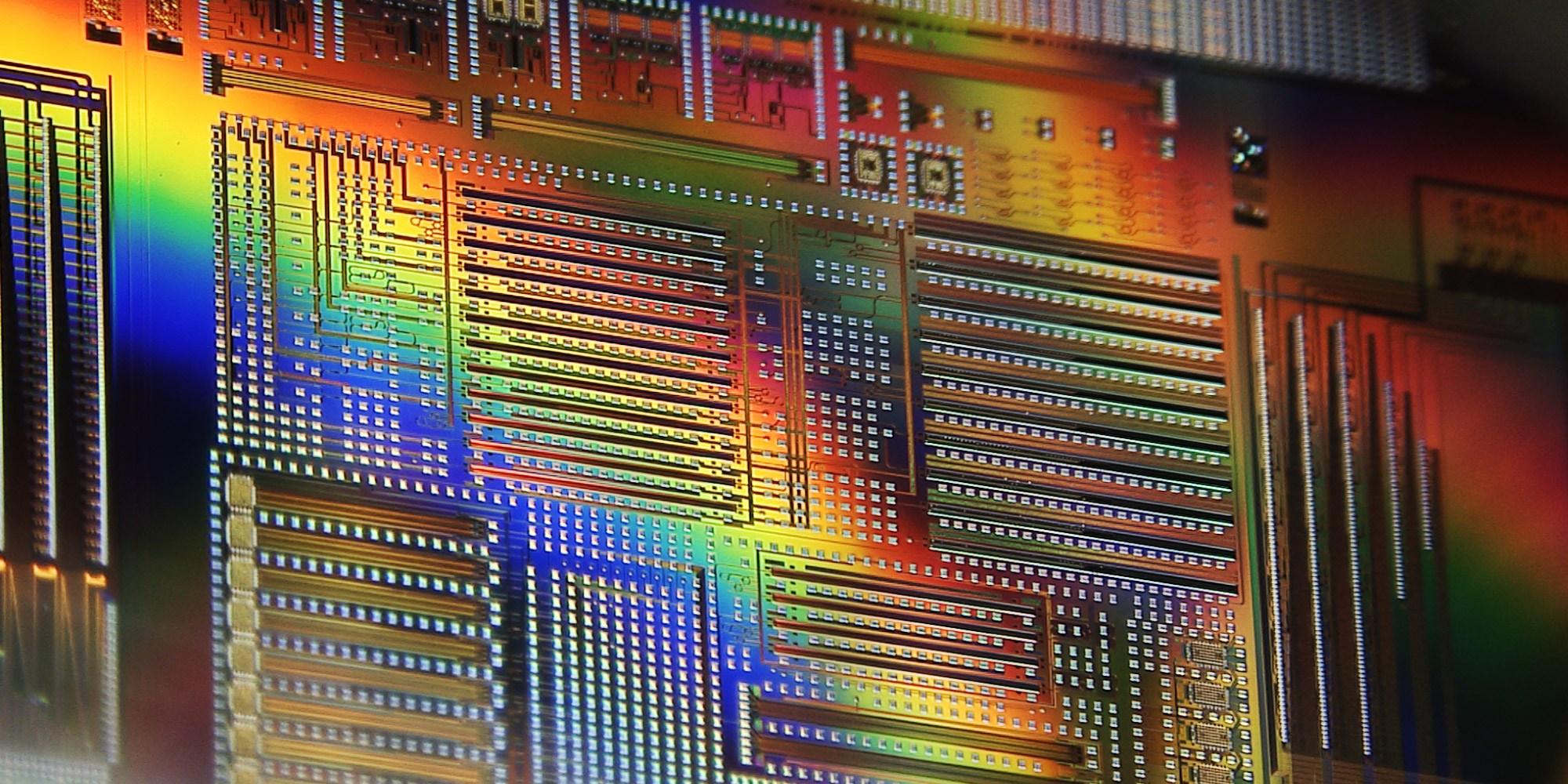Micro assembled Terabit/s capable optical transceivers for Datacom ... Micro assembled Terabit/s capable optical transceivers for Datacom ...