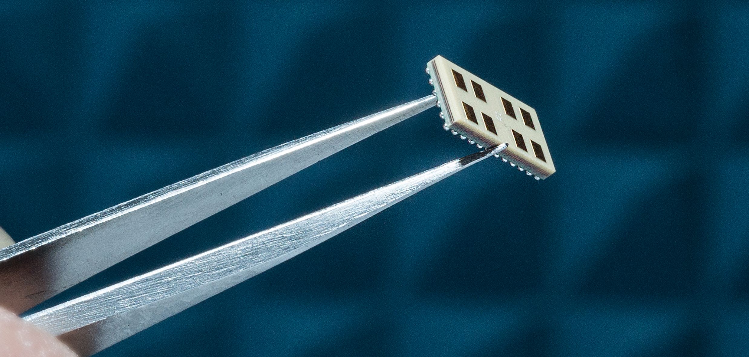 imec magazine April 2017 - 60GHz technology for WiGig® and 5G applications