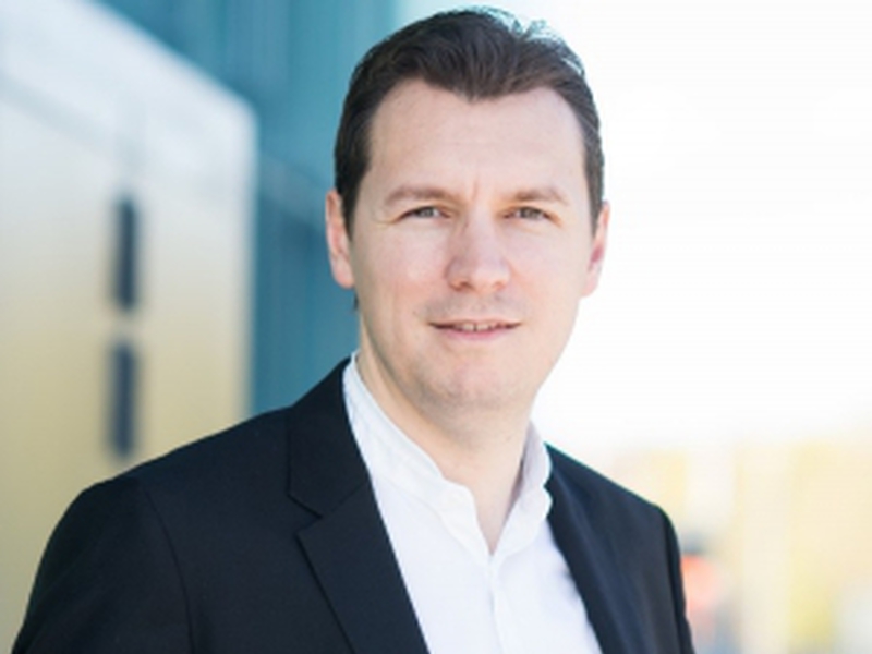 Seeing more of the living brain at work | imec magazine March 2019