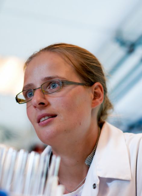 Jennifer Blessing's Instagram, Twitter & Facebook on IDCrawl