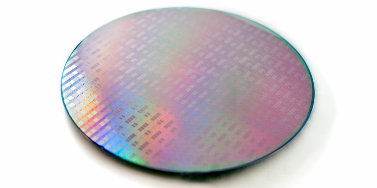 Integrated photonics: a guiding light for next-gen MedTech tools