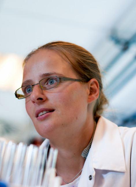 imec magazine October 2017 - PIX4life project makes first pilot line ...